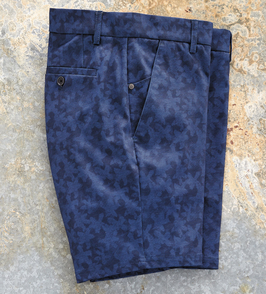 Robert Barakett Fauna Print Shorts – Patrick James